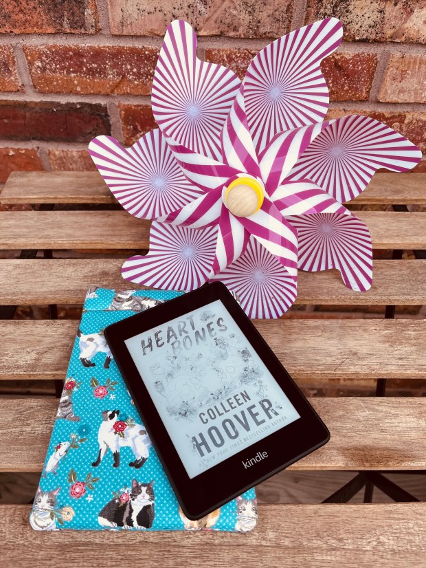 Book Review: “Heart Bones” By Colleen Hoover – World of Bai