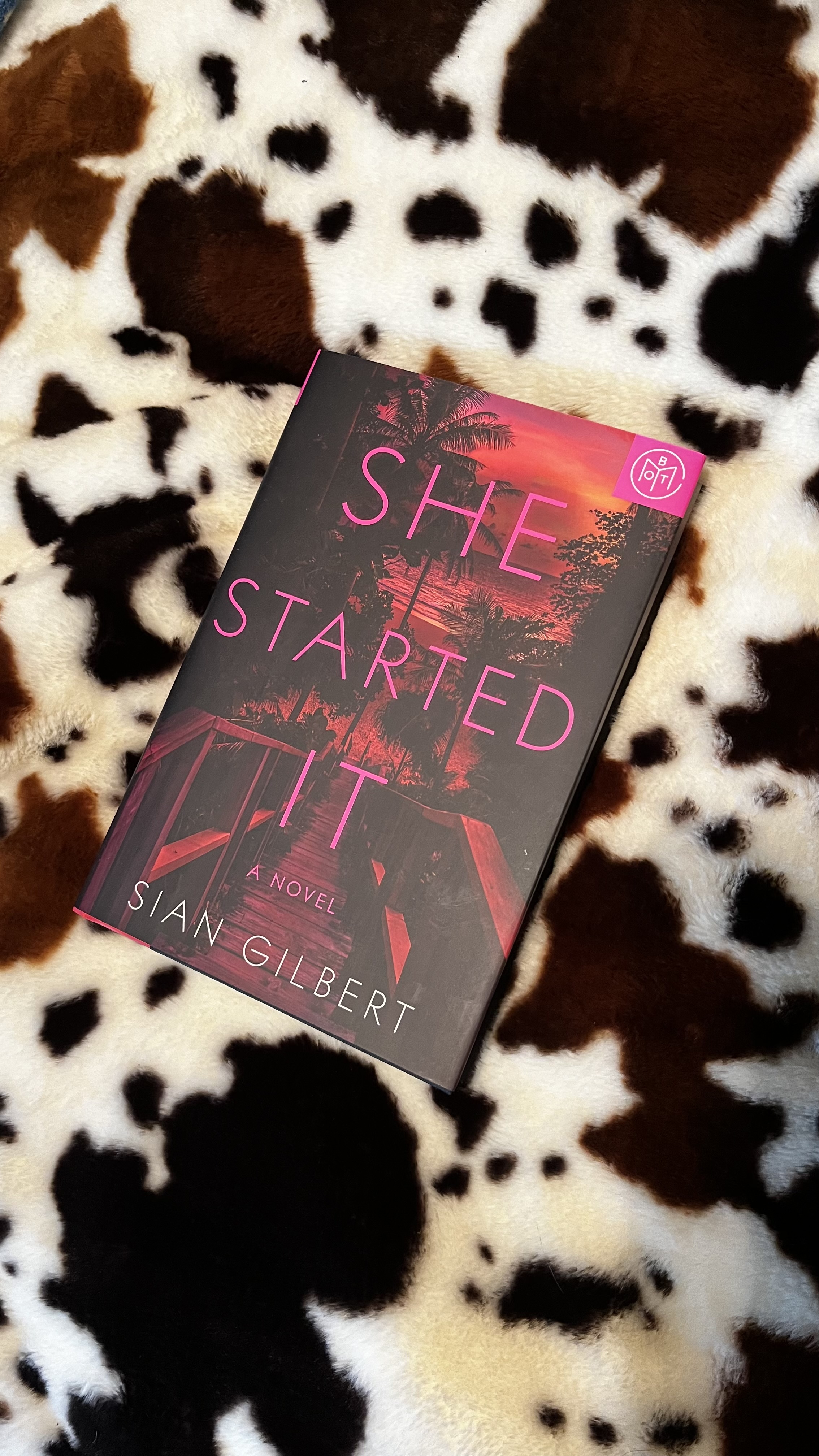 Book Review: “She Started It” By Sian Gilbert – World of Bai
