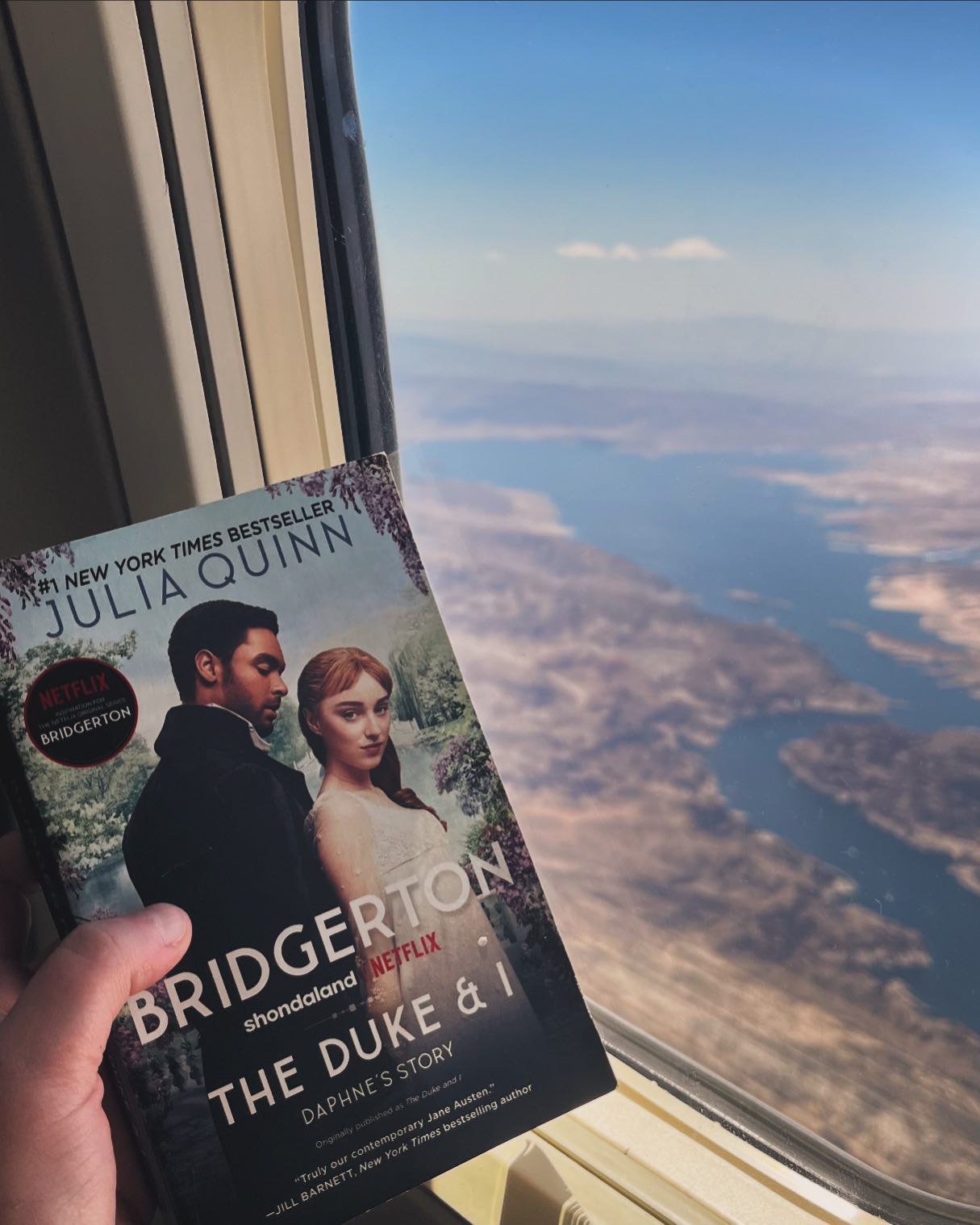 Book Review: “Bridgerton: The Duke & I” By Julia Quinn – World of Bai