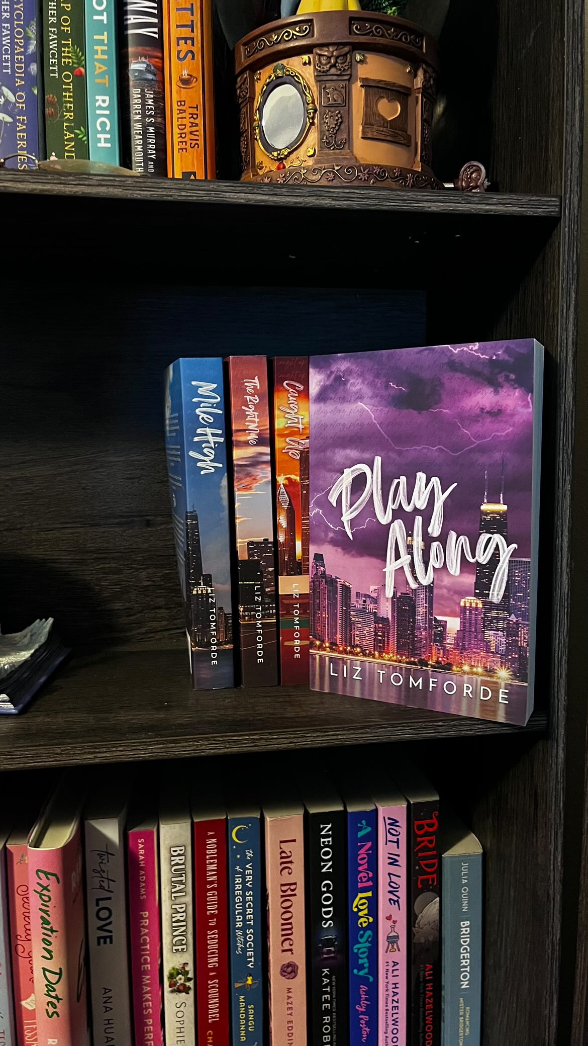 Book Review: “Play Along” By Liz Tomforde – World of Bai